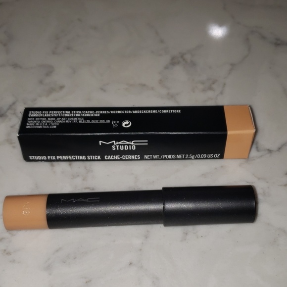 MAC Cosmetics | Makeup | New Mac Studio Fix Perfecting Stick Color Nw2 ...